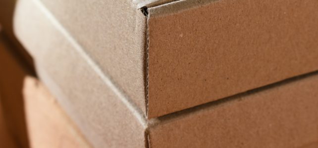 Comment réaliser un asilage de colis de manière efficace ? – Cible95